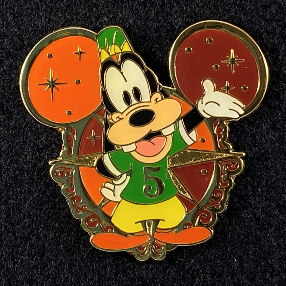 78807 - 5th Anniversary - Mickey Icon - Arabian Goofy - Tokyo DisneySea ...