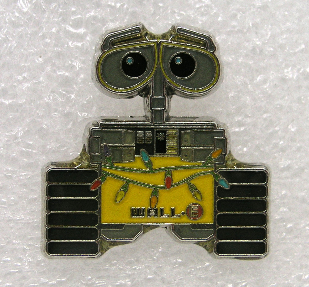 79925 - Christmas Lights Holiday - WALL-E - Boxlunch - Pixar ...