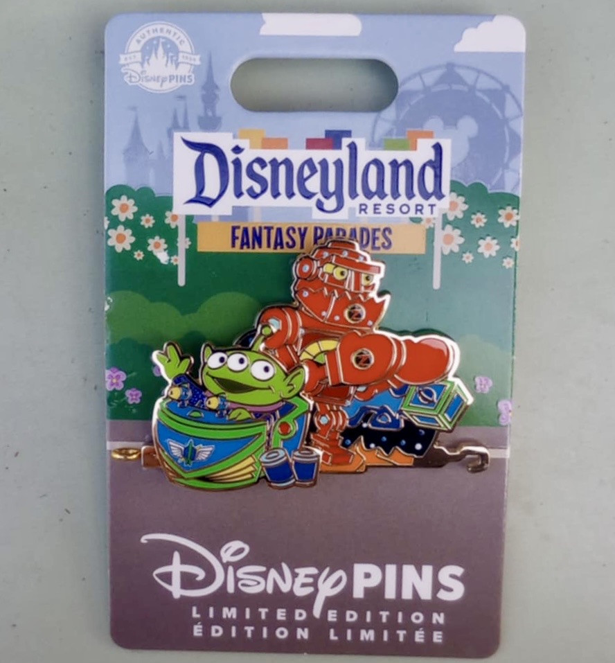 Disneyland Fantasy Parade Series Disney Trading Pin Series | Pin & Pop