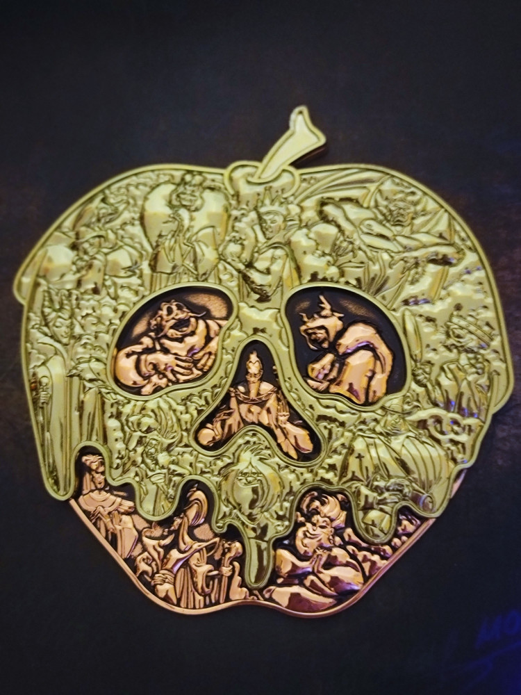 81180 - Poison Apple Villains Jumbo - Disney After Dark Pin Event 2024 ...