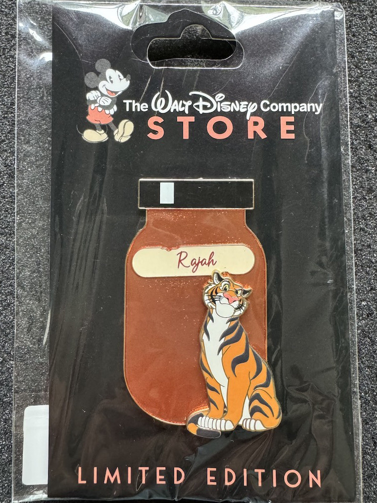 82241 - Rajah - D23 Expo 2024: The Color Shades of Magic Collection ...