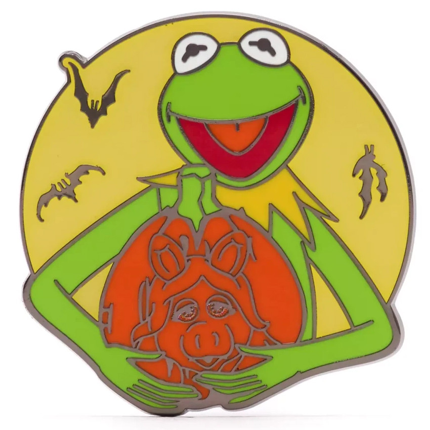 83371 - Kermit with Miss Piggy Pumpkin - Halloween 2024: Mickey Mouse ...