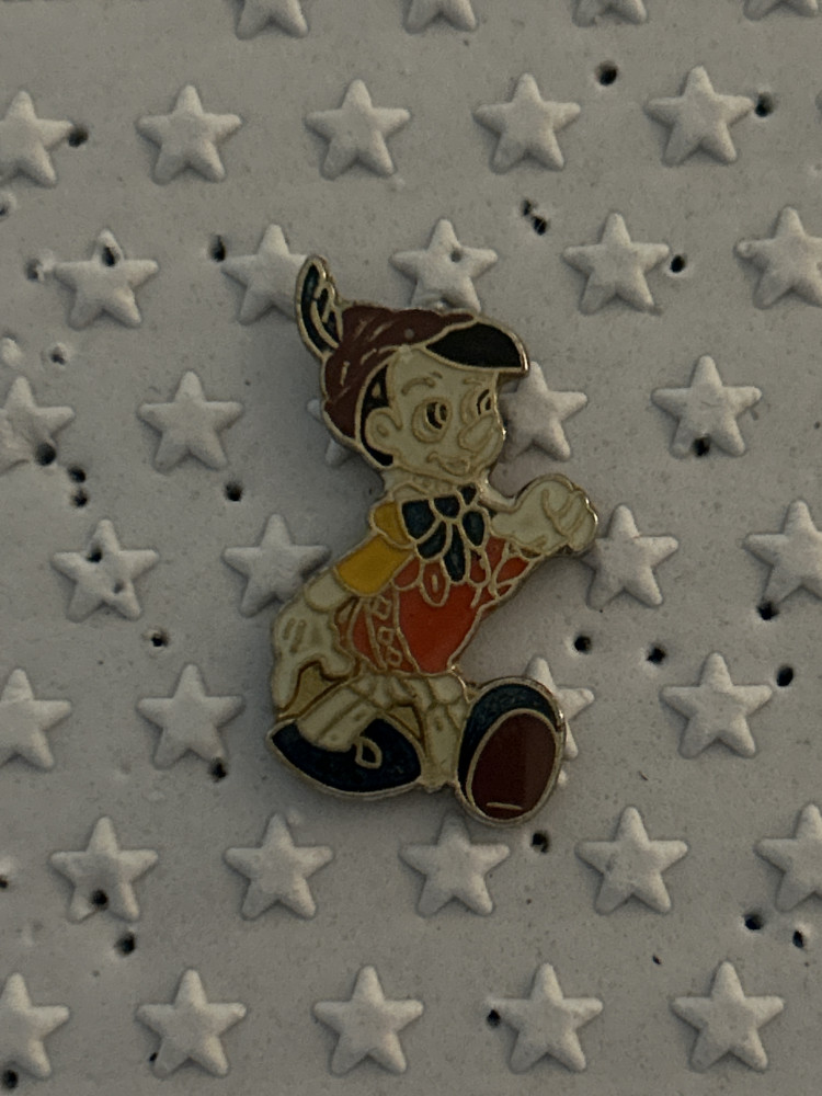 83532 - Pinocchio Walking - Pinocchio - Misc - Disney Licensed Disney Pin