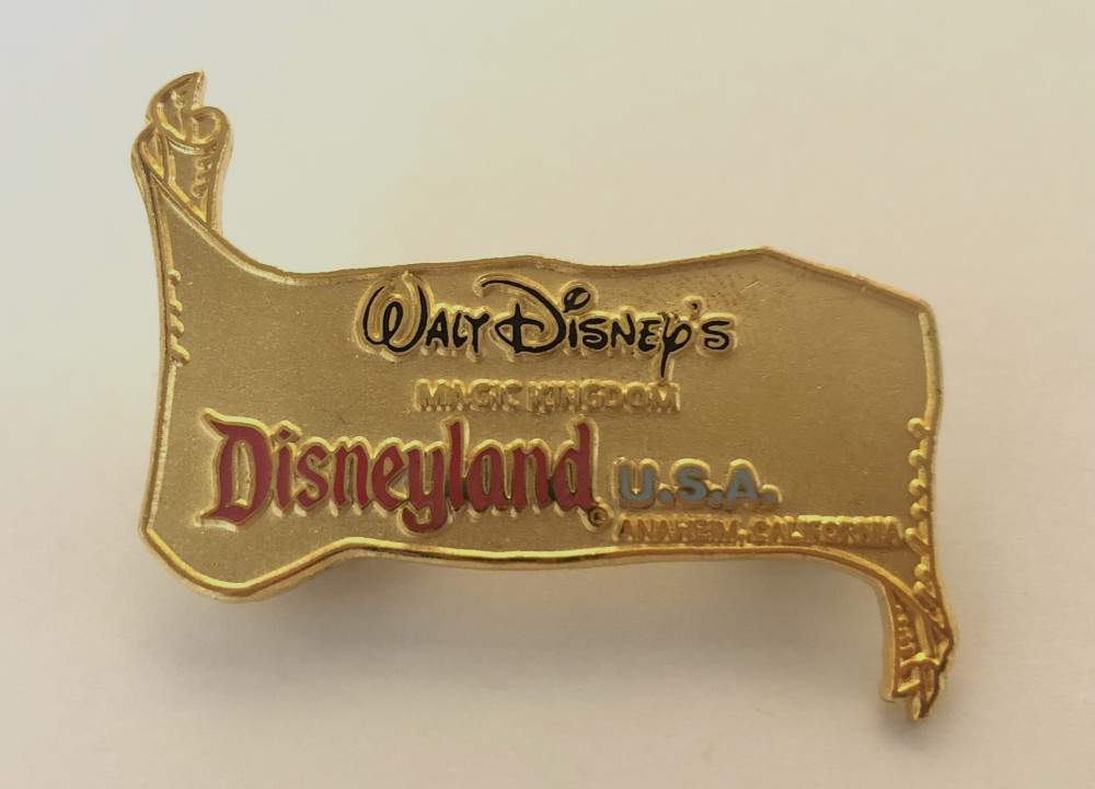 83568 - Disneyland U.S.A. - Gold Scroll - Disneyland Resort Disney Pin