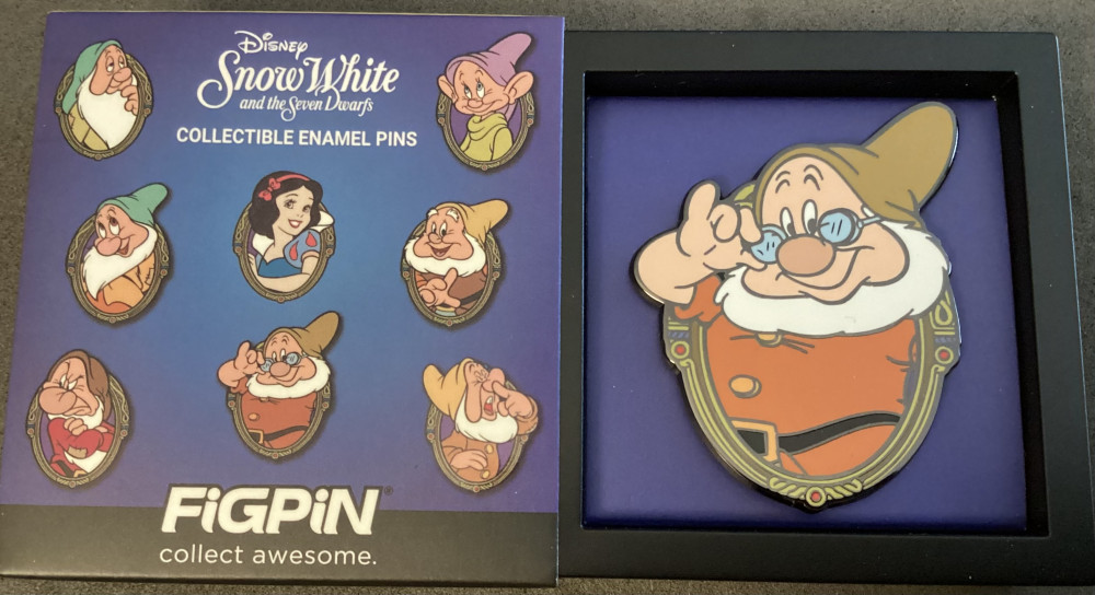 84931 - Doc (Y297) - FiGPiN Snow White and the Seven Dwarfs Mini ...