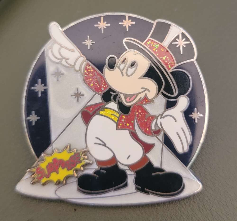 86056 - MICKEY MOUSE magician - Surprise Pin Collection 2006 - Circus ...