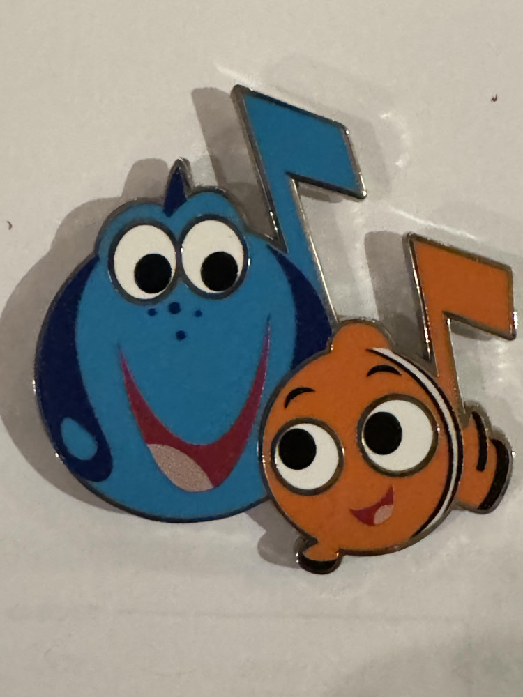 86352 - Finding Nemo - Together - A Pixar Musical Adventure ...