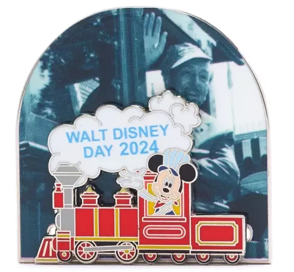 87590 - 2024 - Conductor Mickey on Train - Walt Disney Day