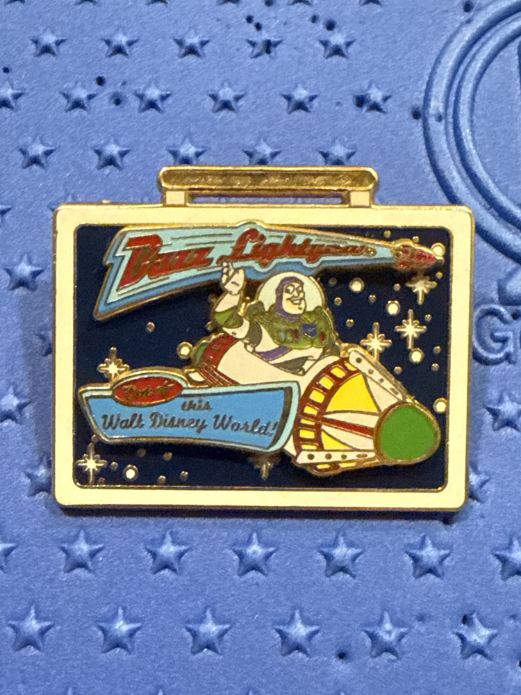 88192 - Buzz Lightyear on Astro Orbiter - Tomorrowland - Walt Disney ...