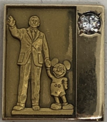 89400 - Walt, Mickey - Diamond - Cast Exclusive (no tail) - Partners in ...