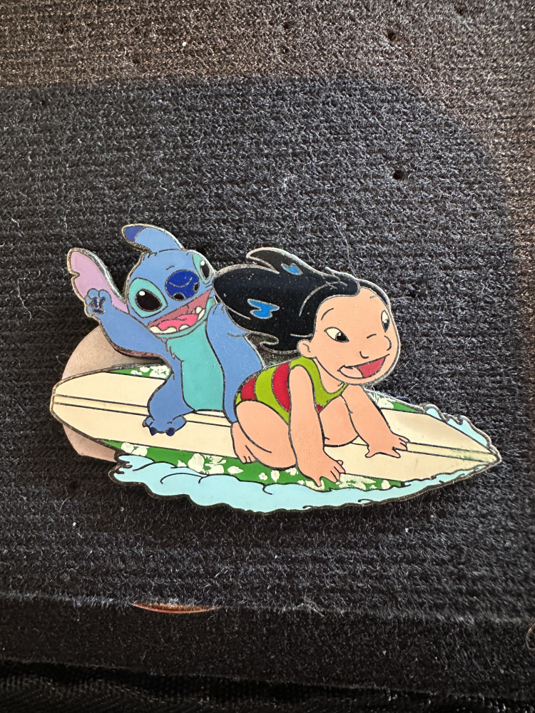 89969 - Lilo and Stitch surfing - Disneyland Resort Disney Pin