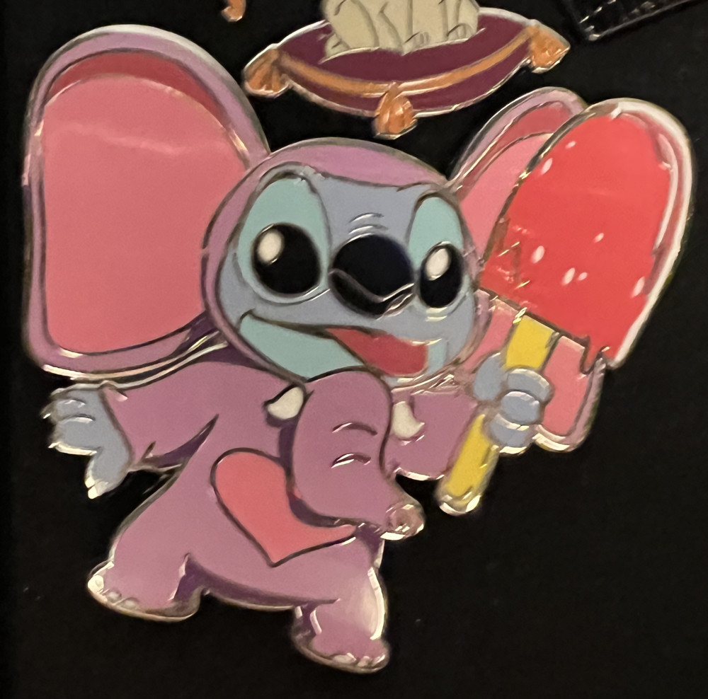 90285 - Stitch dressed as Elephant - Fantasy Pin Series - Fantasy ...