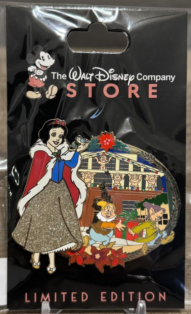 90734 - Snow White - Princess Holiday Celebration at the Studio Lot ...