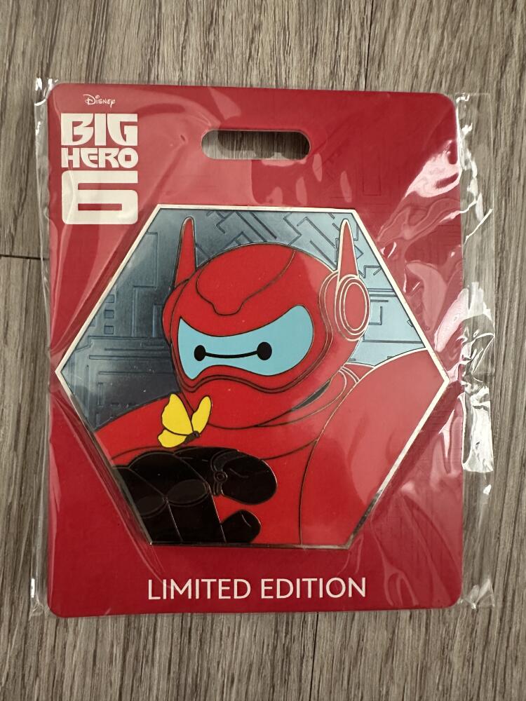 88676 - Baymax hexagon (with butterfly) - Big Hero 6 10th Anniversary ...