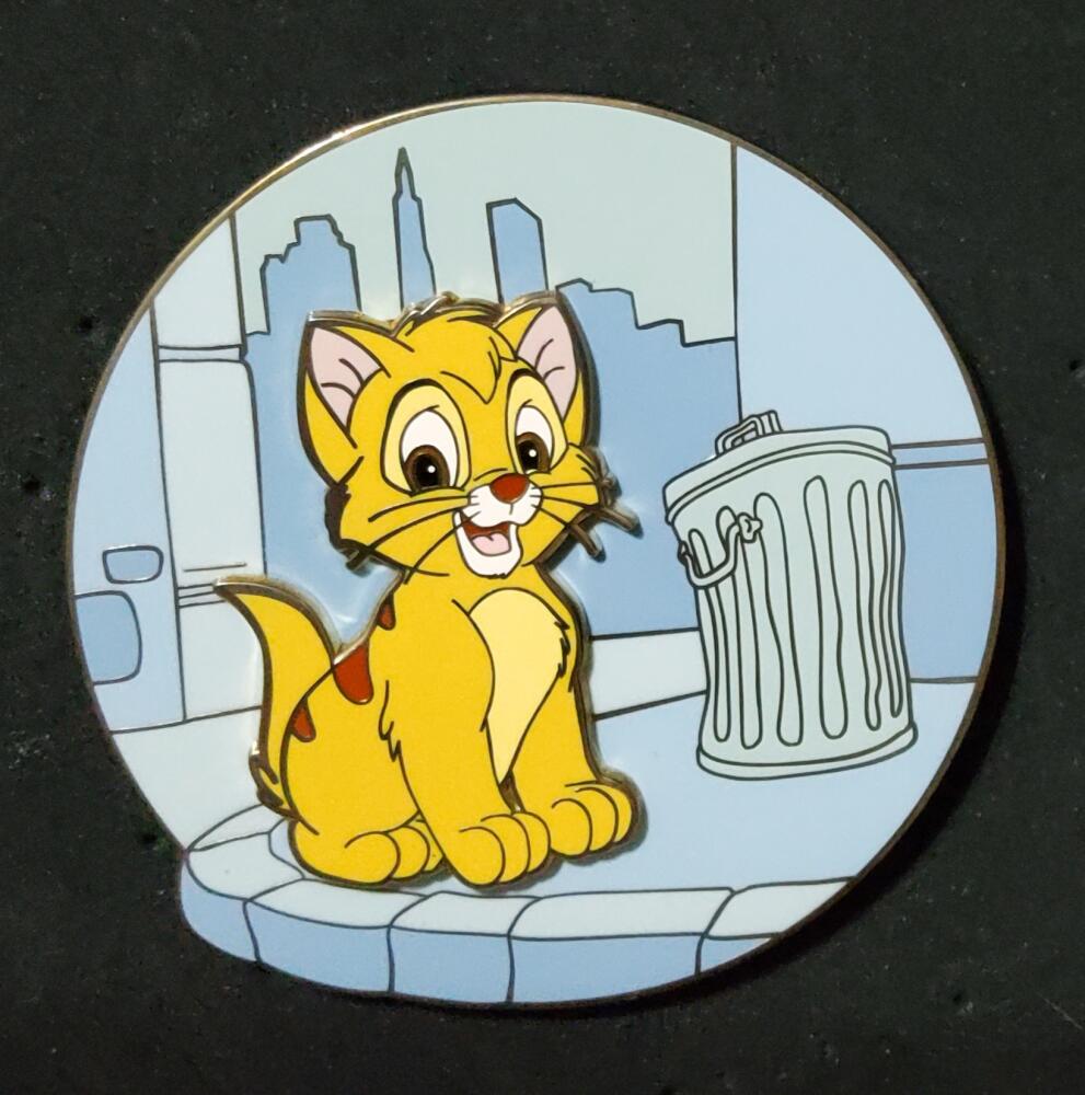 92299 - Oliver with NYC Skyline - Fantasy Pin Series: Pastel Kitties ...