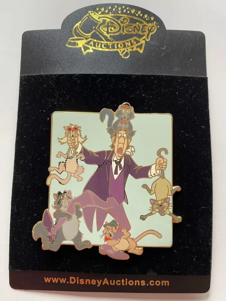 92614 - Edgar fighting with the Alley Cats - The Aristocats - Disney ...