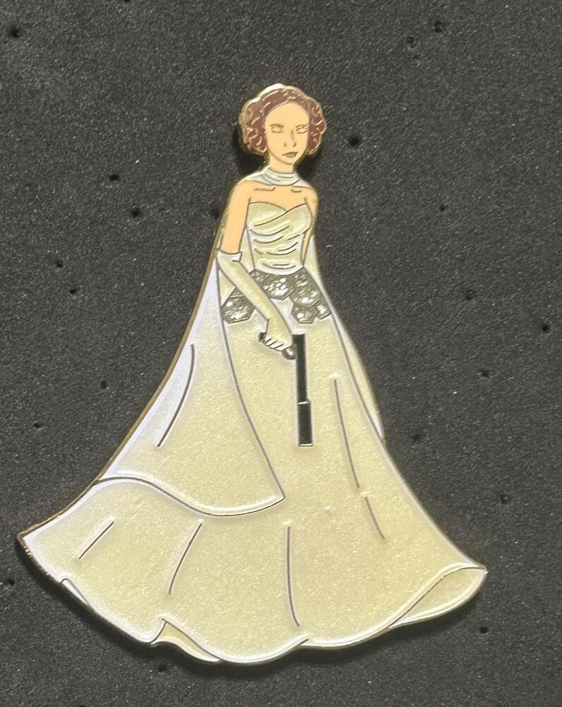 93668 - Bride Leia - Fantasy Unlicensed Disney Pin