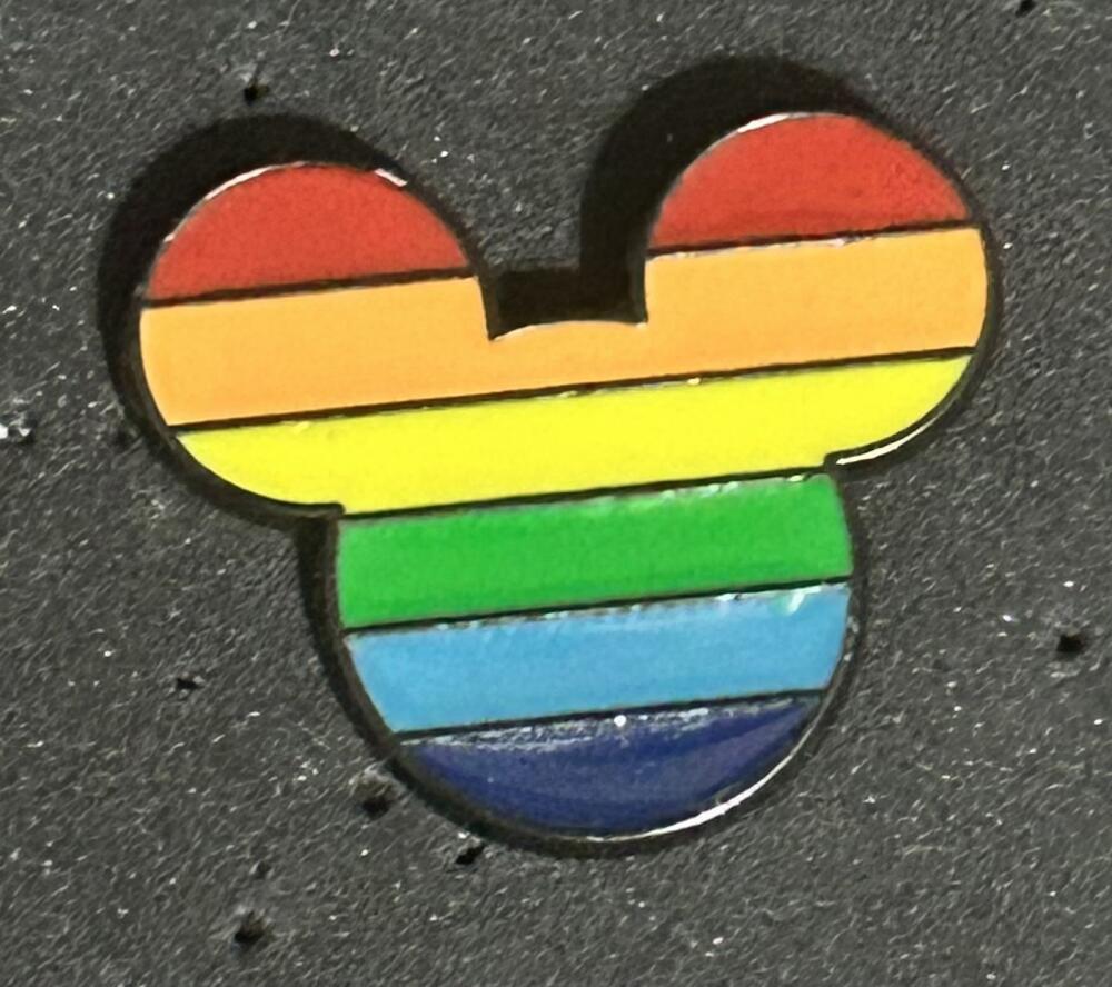 94015 - Primark set: Mickey Head Icon - Pride Collection 2018 - Misc ...