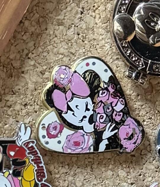 Minnie Mouse Princess Series Disney Trading Pin Series | Pin & Pop