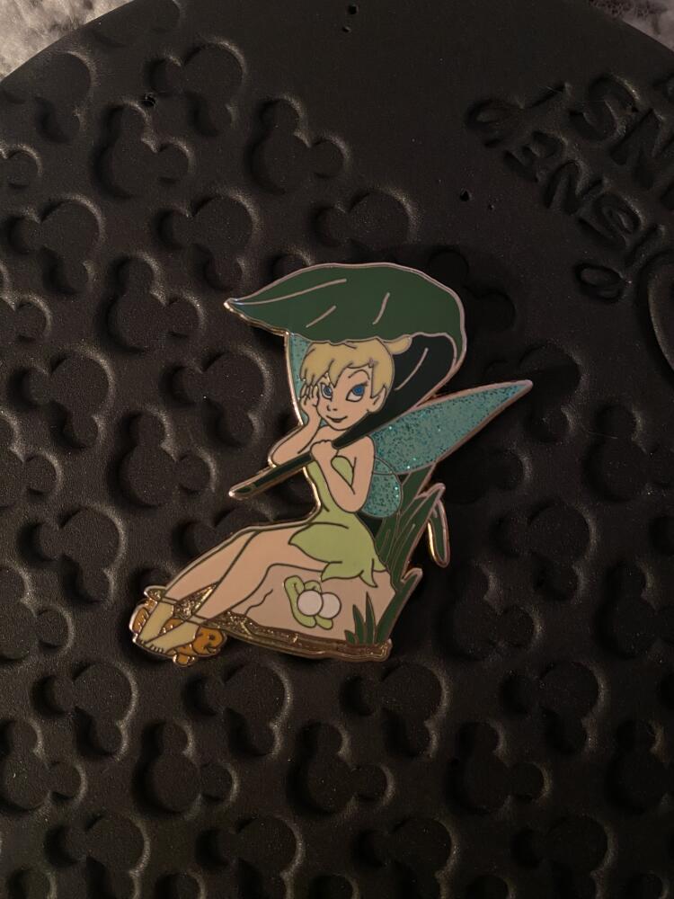 95866 - Tinker Bell Summer Feet in Water - Tinker Bell - Disneyland ...