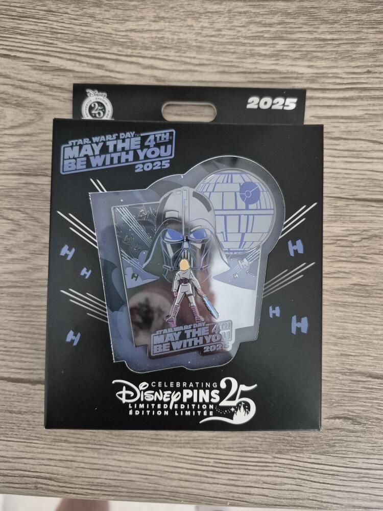 97623 - Luke Skywalker and Darth Vader - May the 4th Be With You ...