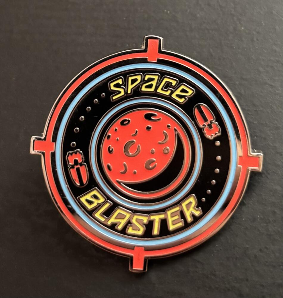 98831 - Space Blaster - Lilo & Stitch - Loungefly Disney Pin