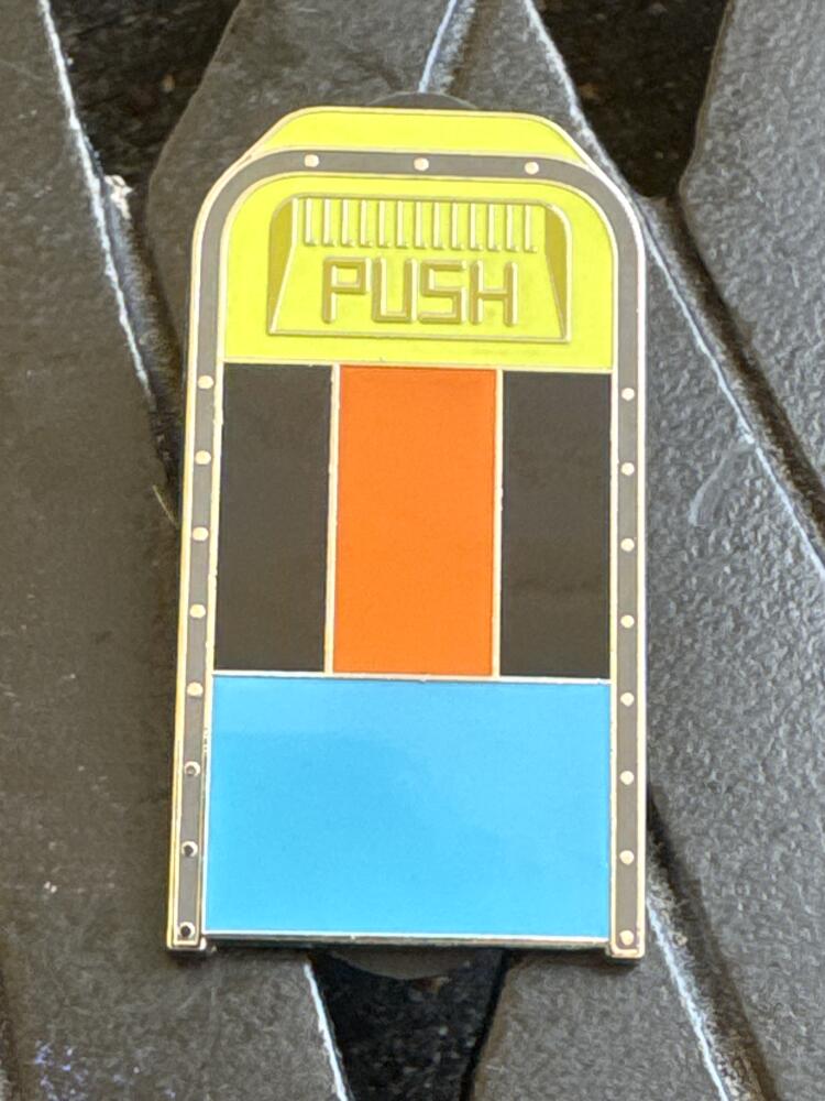 99529 - Goofy - Character Trash Bins Mystery Collection