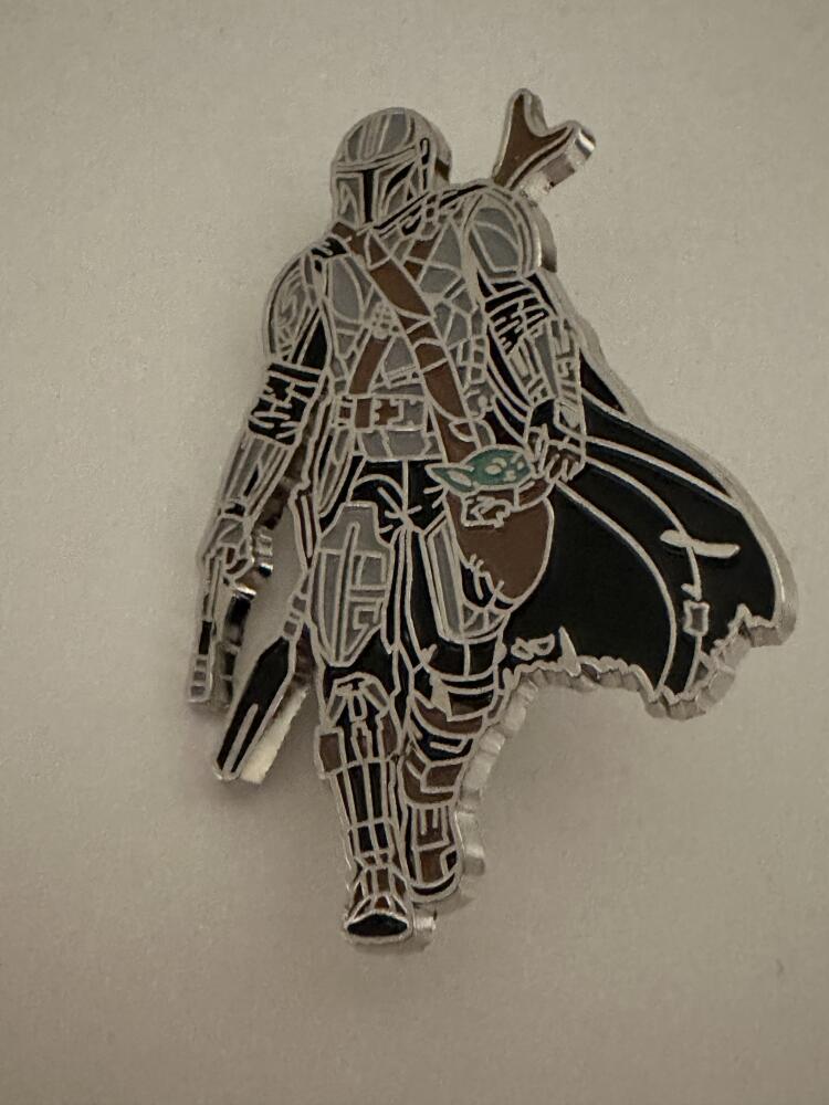 99809 - Mandalorian/Grogu Fantasy pin