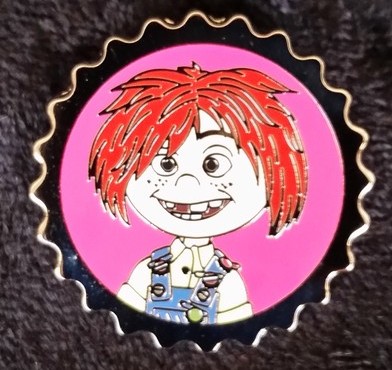 2704 - Ellie Bottle Cap - Pixar's Up