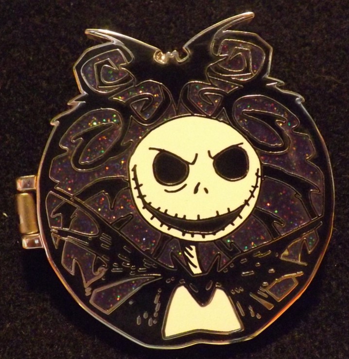 5549 - Jack Skellington Hinged Pin - The Nightmare Before Christmas