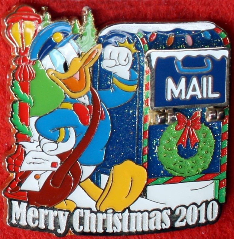 20667 - 2010 - Postman Donald Duck, Chip & Dale in a Mailbox - Merry ...