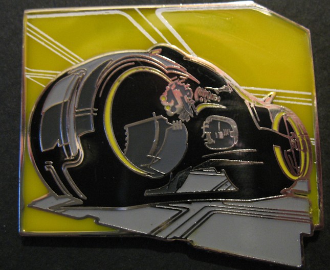 19289 - Tron: Legacy Clu's Lightcycle - Tron Legacy - Disney Store US ...