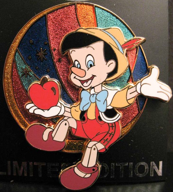 15160 - Pinocchio holding an Apple - Pinocchio - Disney Store UK Disney Pin