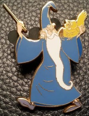 23319 - Merlin and Archimedes - The Sword in the Stone - Disney Studio ...