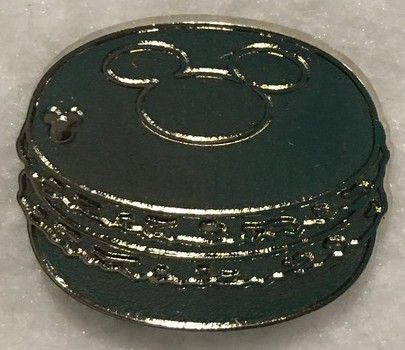 22976 - Silver Chaser - 2015 Hidden Mickey - Macarons - Walt Disney World Disney Pin