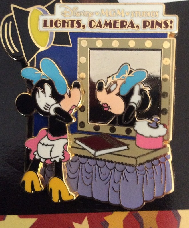 914 - Minnie Mouse Dressing Room - #5 - Lights, Camera, Pins! - Walt ...