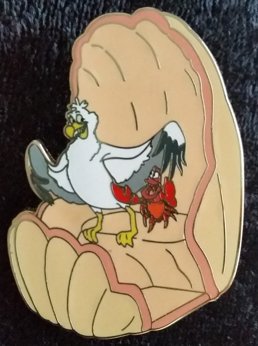 11529 - Scuttle with Sebastian - The Little Mermaid Clam Shell - Walt ...