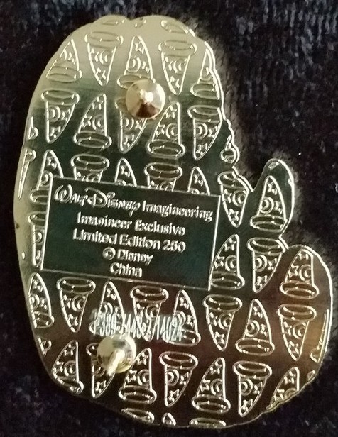 11529 - Scuttle with Sebastian - The Little Mermaid Clam Shell - Walt ...