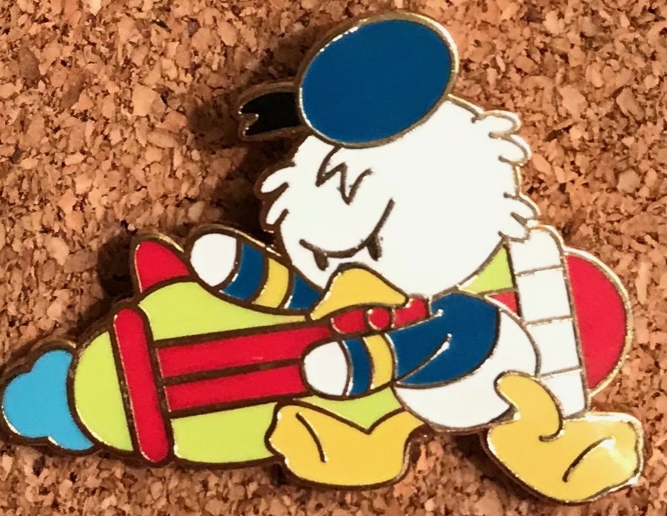 14001 - Donald Duck on Astro Orbiter - Flexible Characters