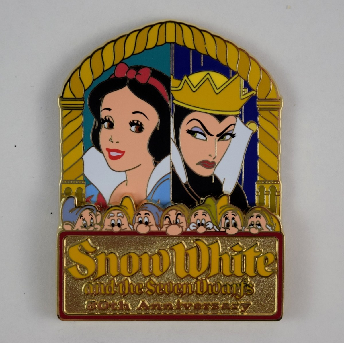 Snow White and the Seven Dwarfs 80th Anniversary Disney Trading Pin ...
