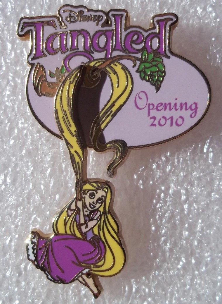 4252 - Cast Member Exclusive - Tangled Opening Day 2010 Cast Member