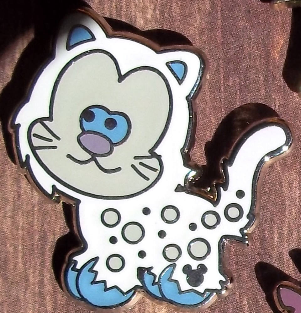 17150 - Cat Completer - 2011 Hidden Mickey - Cute Yeti - Walt Disney ...