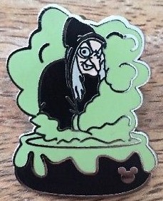 18946 - Evil Hag Hidden Mickey - Cast Lanyard Collection IV - Cauldron