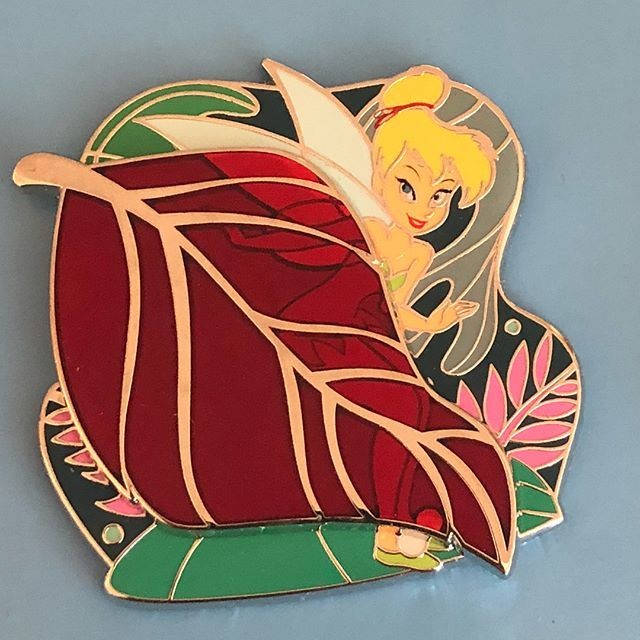 9004 - Tinker Bell with Leaf Version 2 - Red - June 2018 Park Pack ...