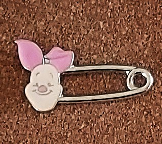 4229 - Piglet - Safety Pin - Hong Kong Disneyland Disney Pin
