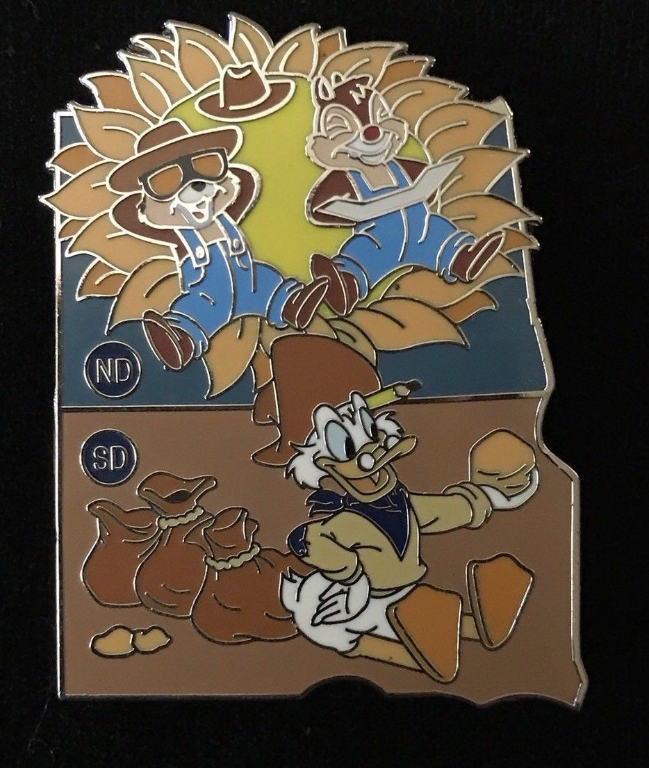 12216 - North Dakota and South Dakota - The American Adventure Map Puzzle Mystery Collection