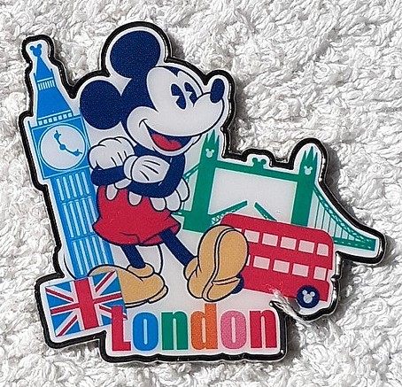 3711 - Mickey Mouse London - European Disney Stores Exclusives - Disney ...
