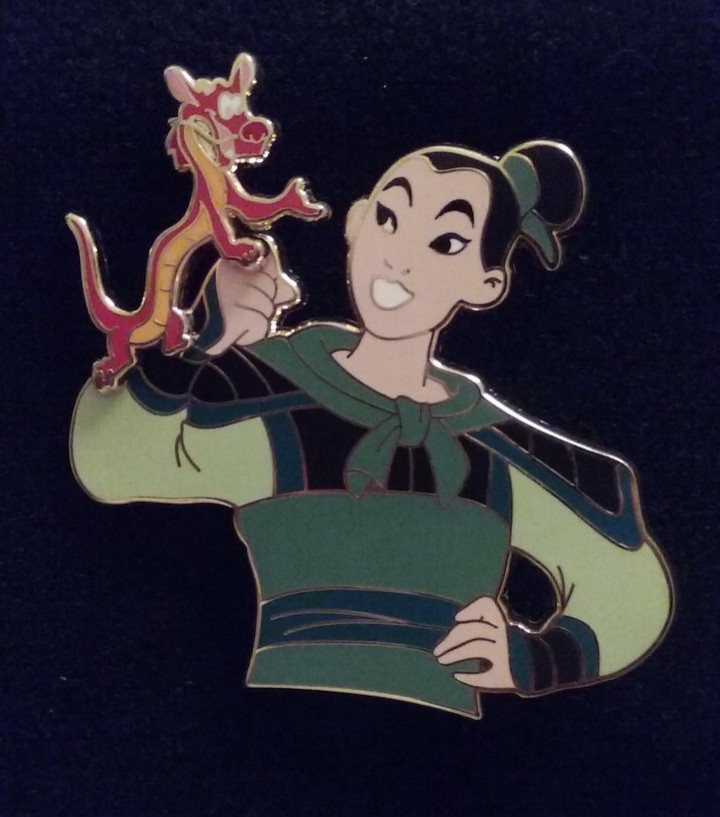 15330 - Mulan and Mushu - Mulan - Disney Studio Store Hollywood / Soda ...