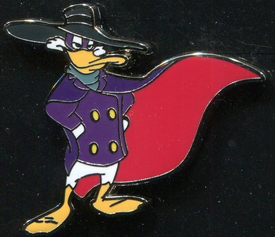 15313 - Darkwing Duck with Flowing Red Cape - Darkwing Duck