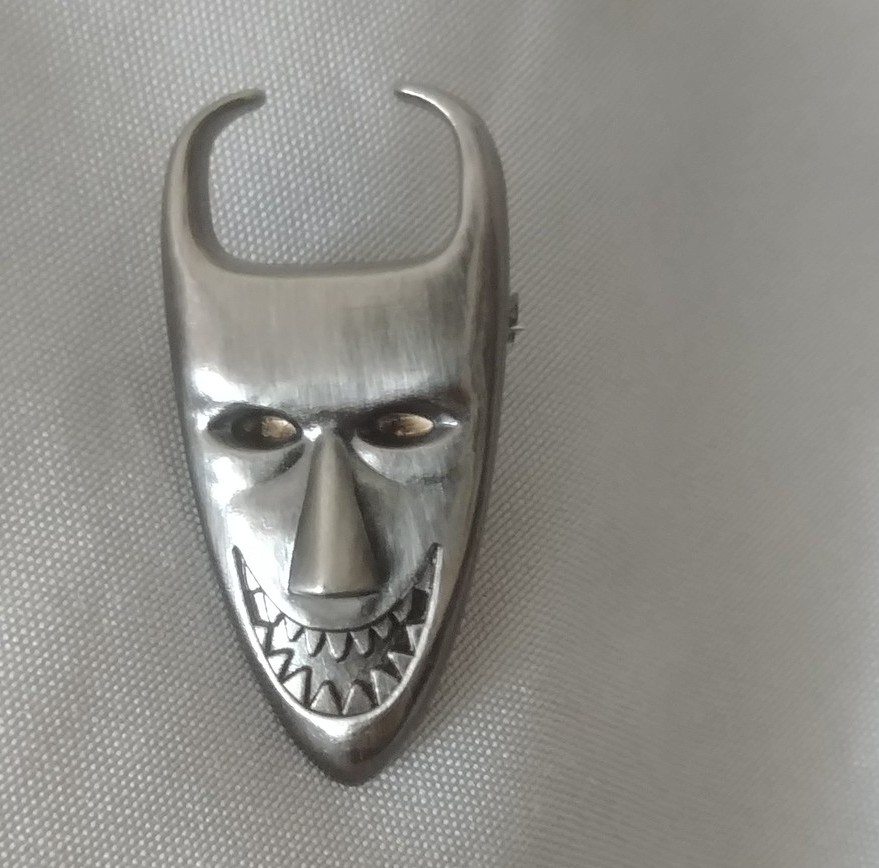 18017 - Nightmare Before Christmas Lock Mask - The Nightmare Before ...